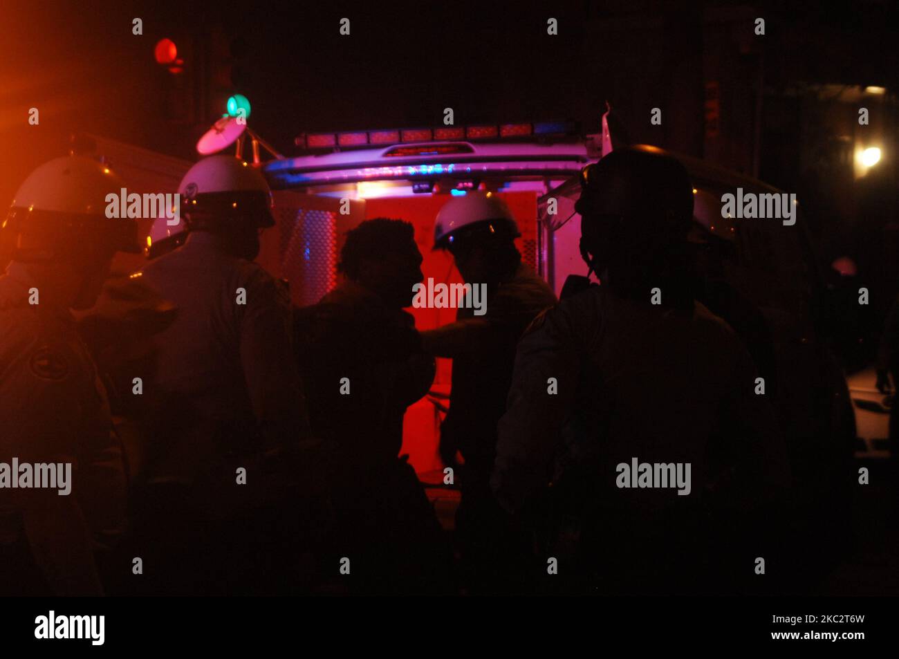 Police arrest several protesters at the corner of 54th street and Pine ...