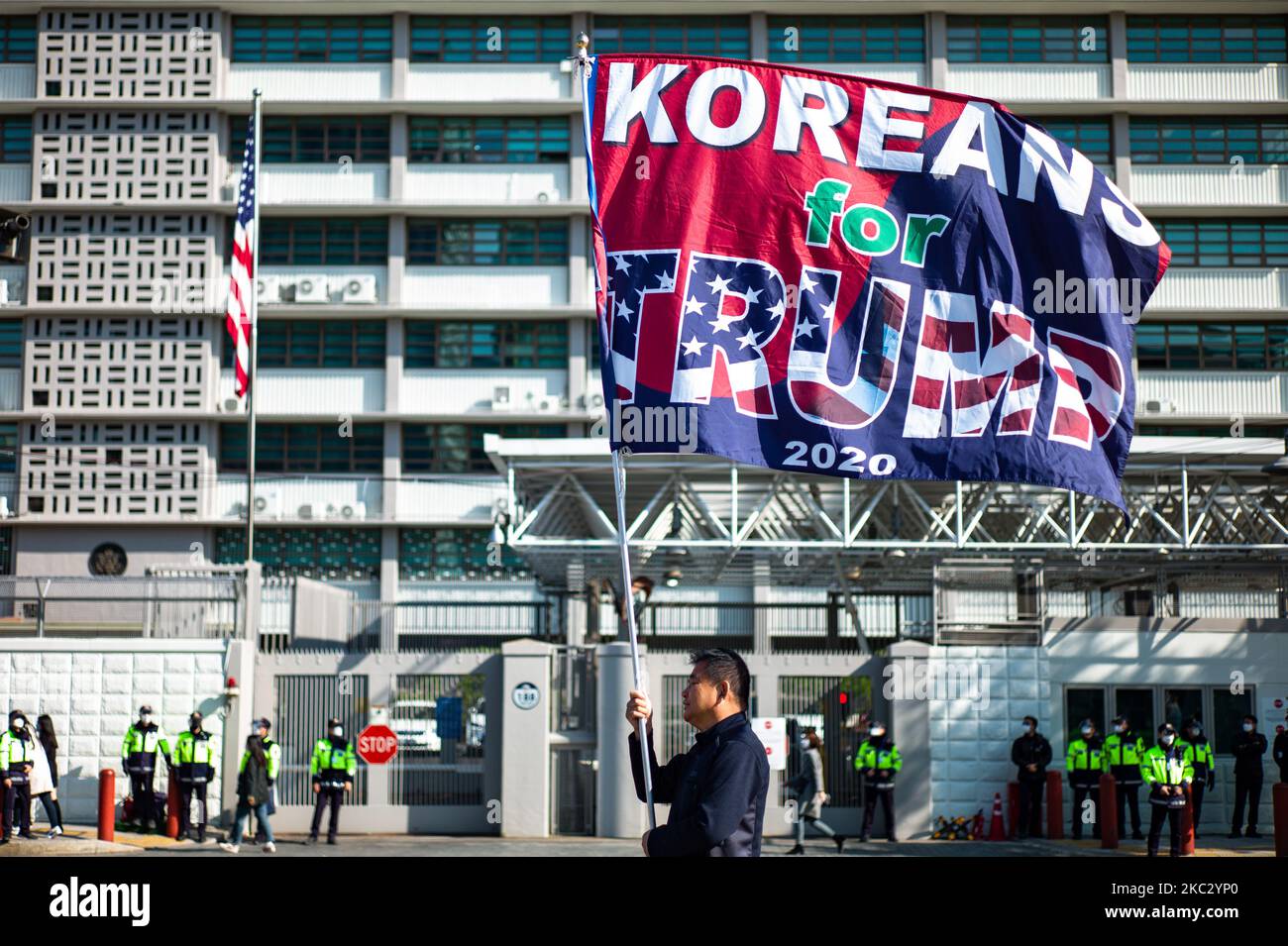 South Korean conservatives gather in front of the U.S. Embassy in ...