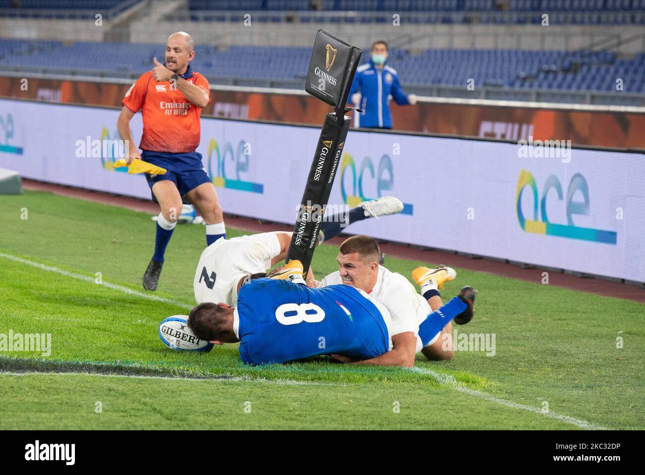 Rugby number 8 hi-res stock photography and images - Alamy