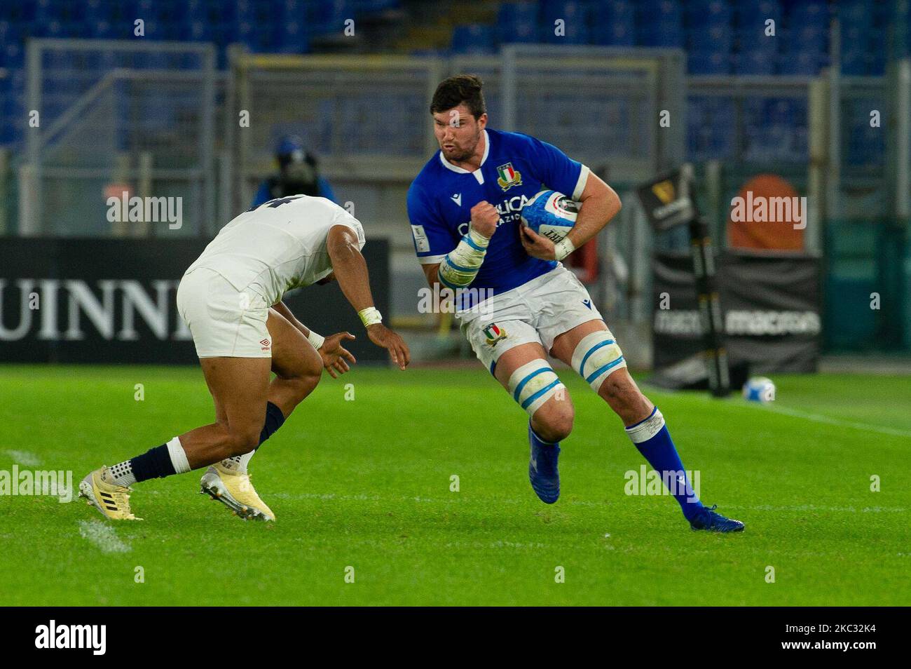 Rugby number 8 hi-res stock photography and images - Alamy