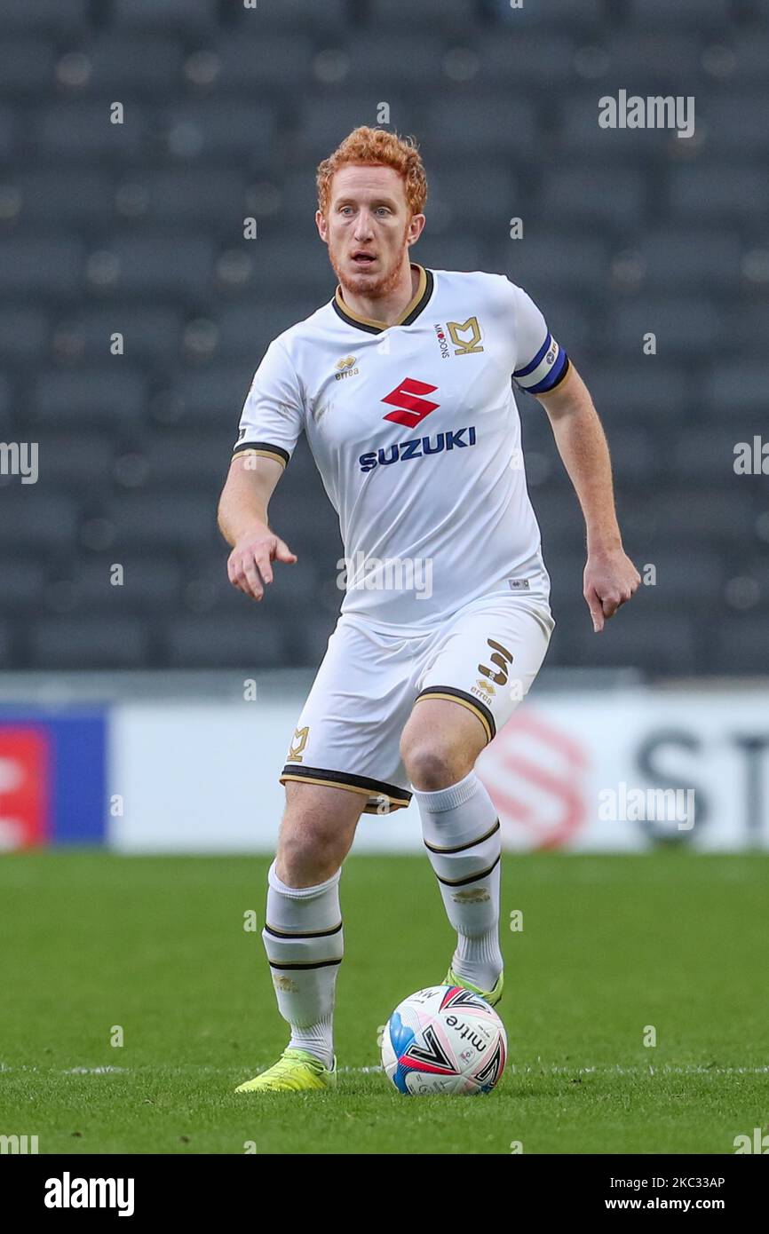 Dean lewington of mk dons hi-res stock photography and images - Alamy
