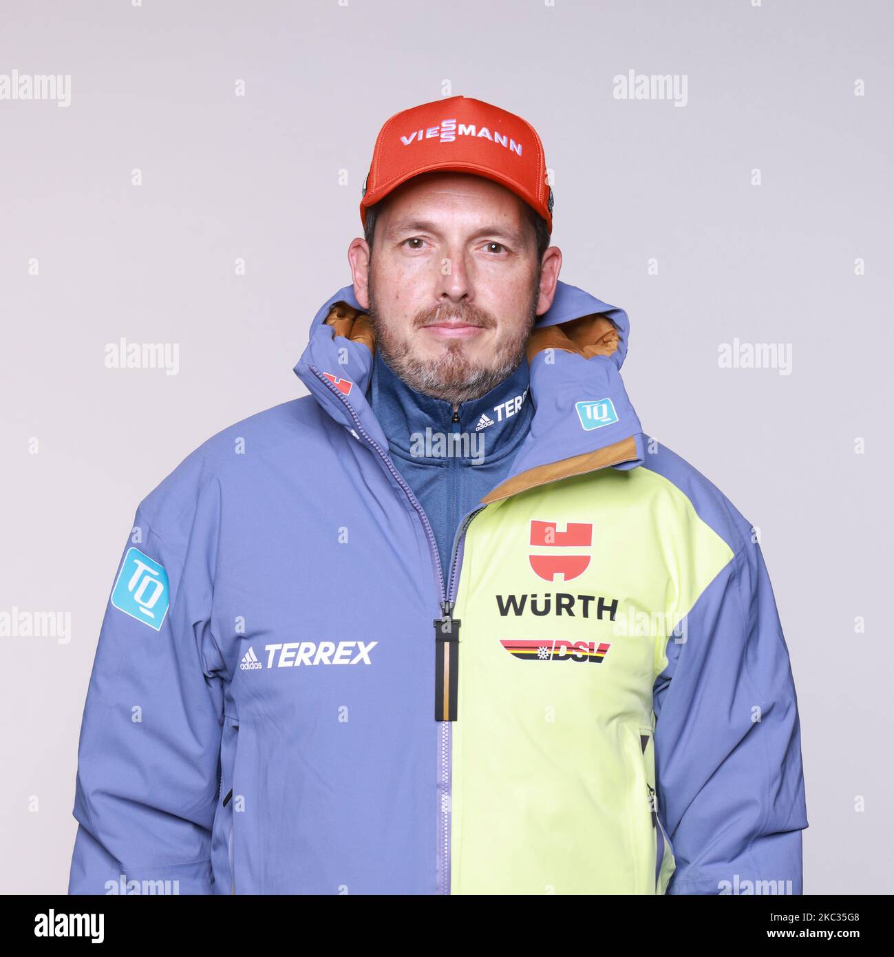 Herzogenaurach, Deutschland. 25th Oct, 2022. Alexander DISCH, single ...