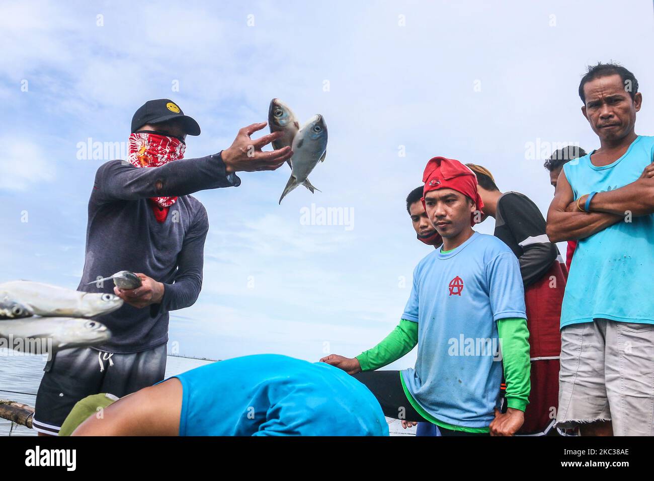 Because of the strong of Typhoon Rolly small scale fishermen in ...