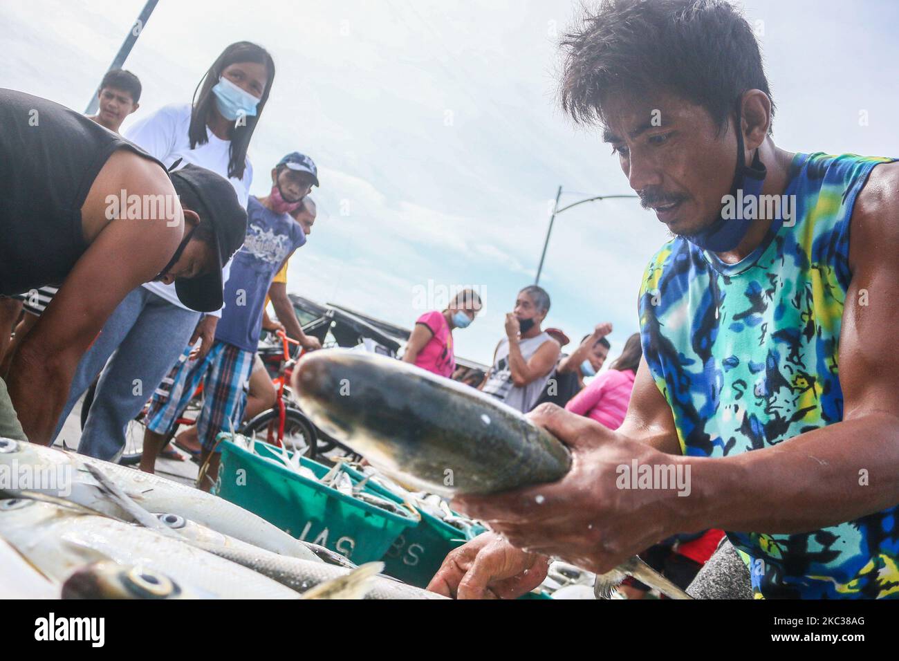 Because of the strong of Typhoon Rolly small scale fishermen in ...