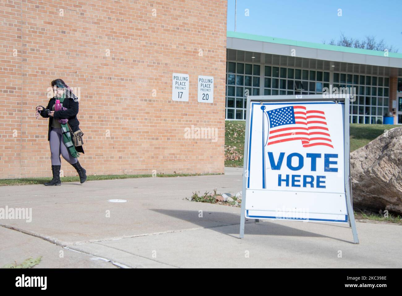 American voters cast their ballots in the Metro Detroit suburb, Royal ...