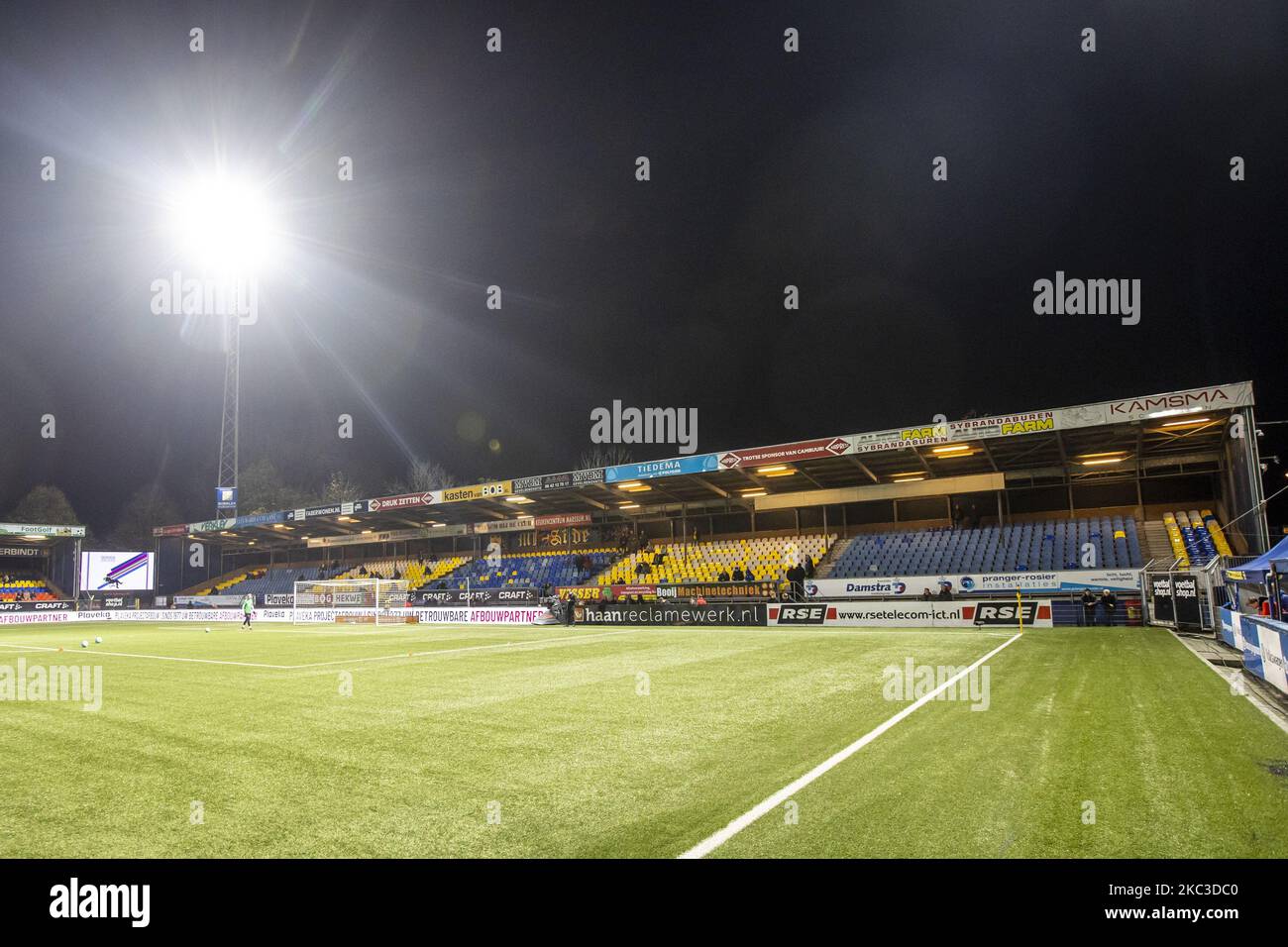 LEEUWARDEN, Cambuur Stadium, 04-11-2022 , season 2022 / 2023 , Dutch ...