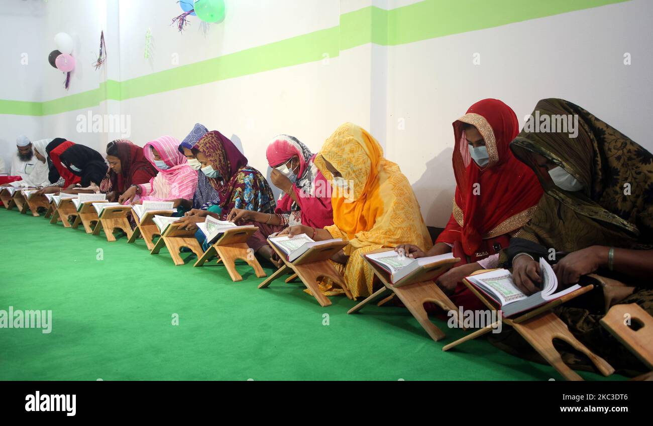 Transgender students reading the holy Quran at Dawatul Quran Tritia ...