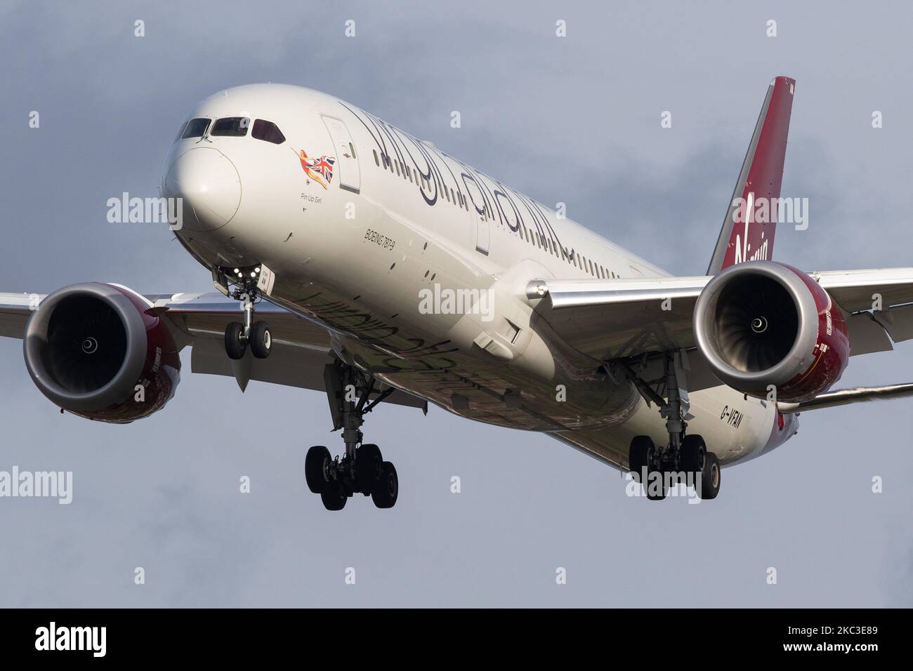 A Virgin Atlantic Boeing 787 lands at London Heathrow Airport on 28th ...