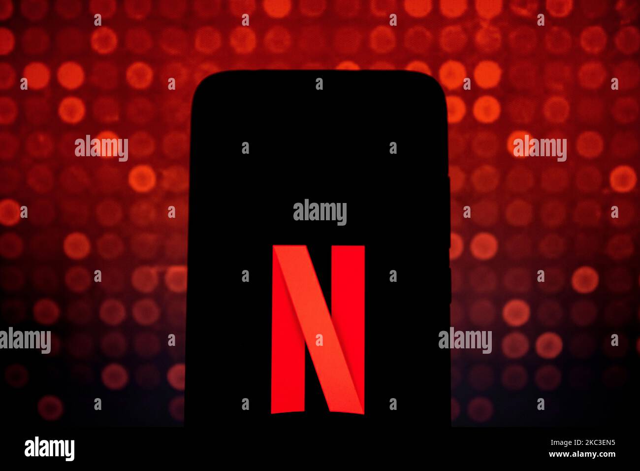 Photo illustration netflix logo hi-res stock photography and images - Alamy