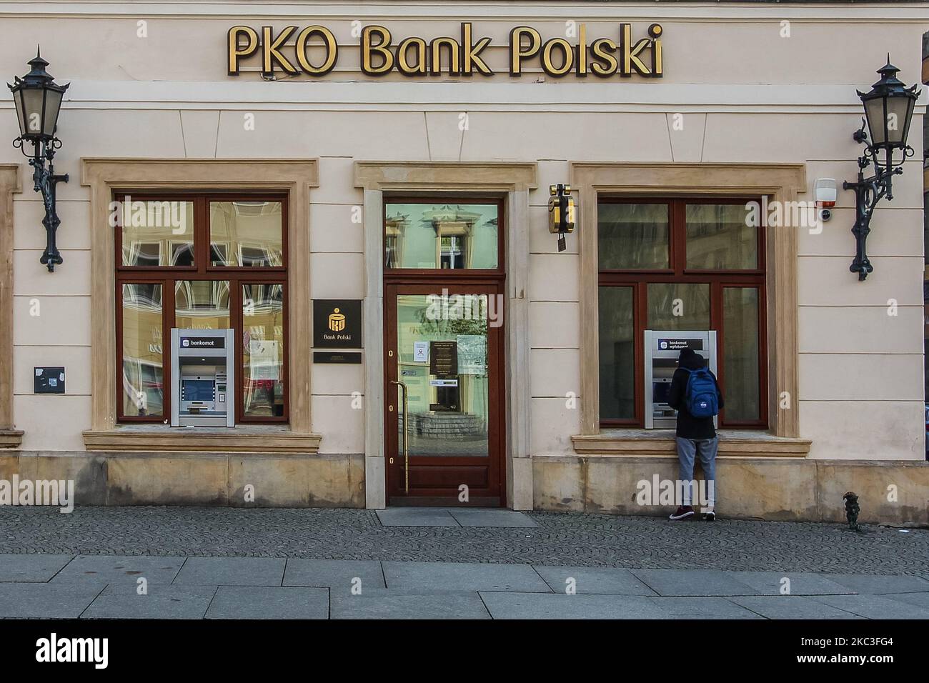 Pko bank polski bank atm hi-res stock photography and images - Alamy