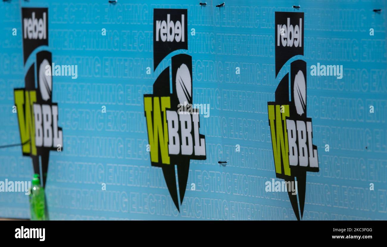 Big bash logo hi-res stock photography and images - Alamy