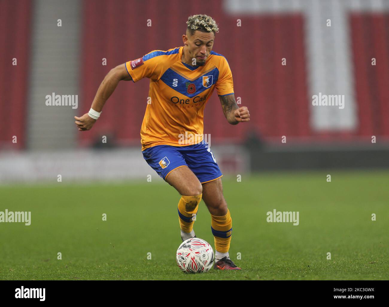 Nicky Maynard of Mansfield Town during the FA Cup match between ...
