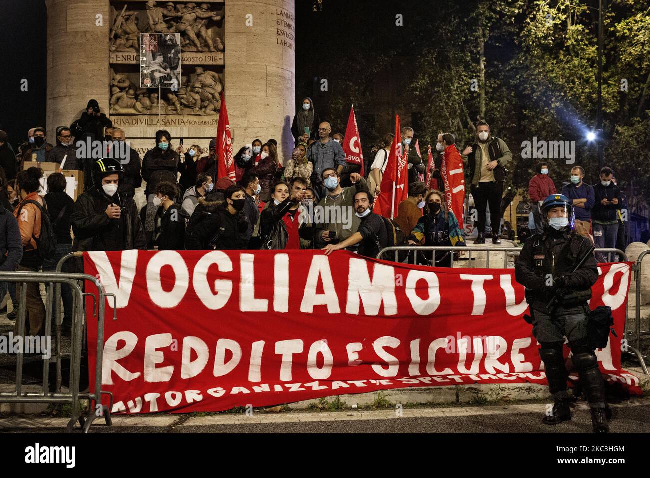 The demostration in Roma organized by the left wing movements to ...