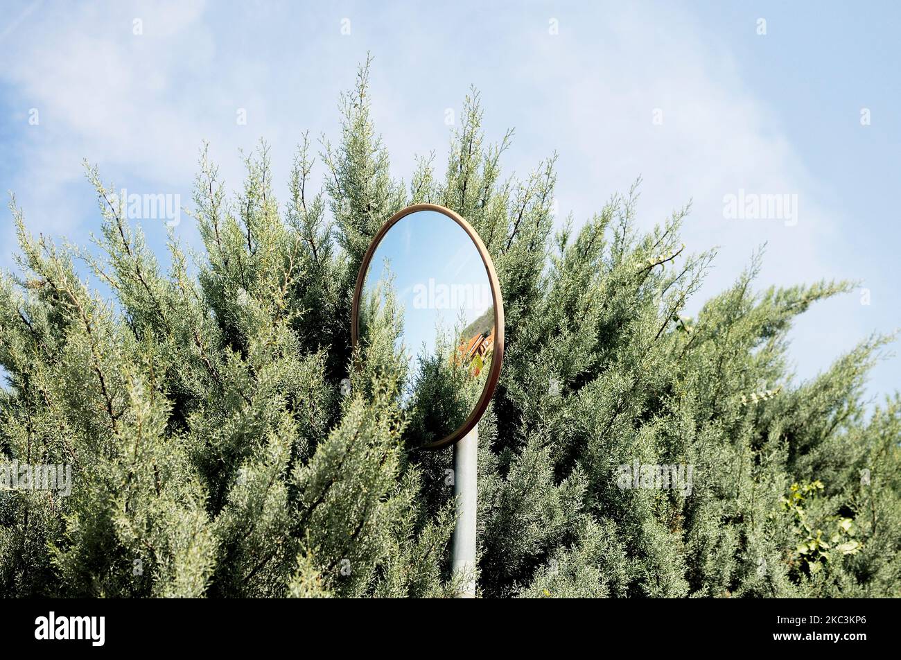 Absurd art hi-res stock photography and images - Alamy