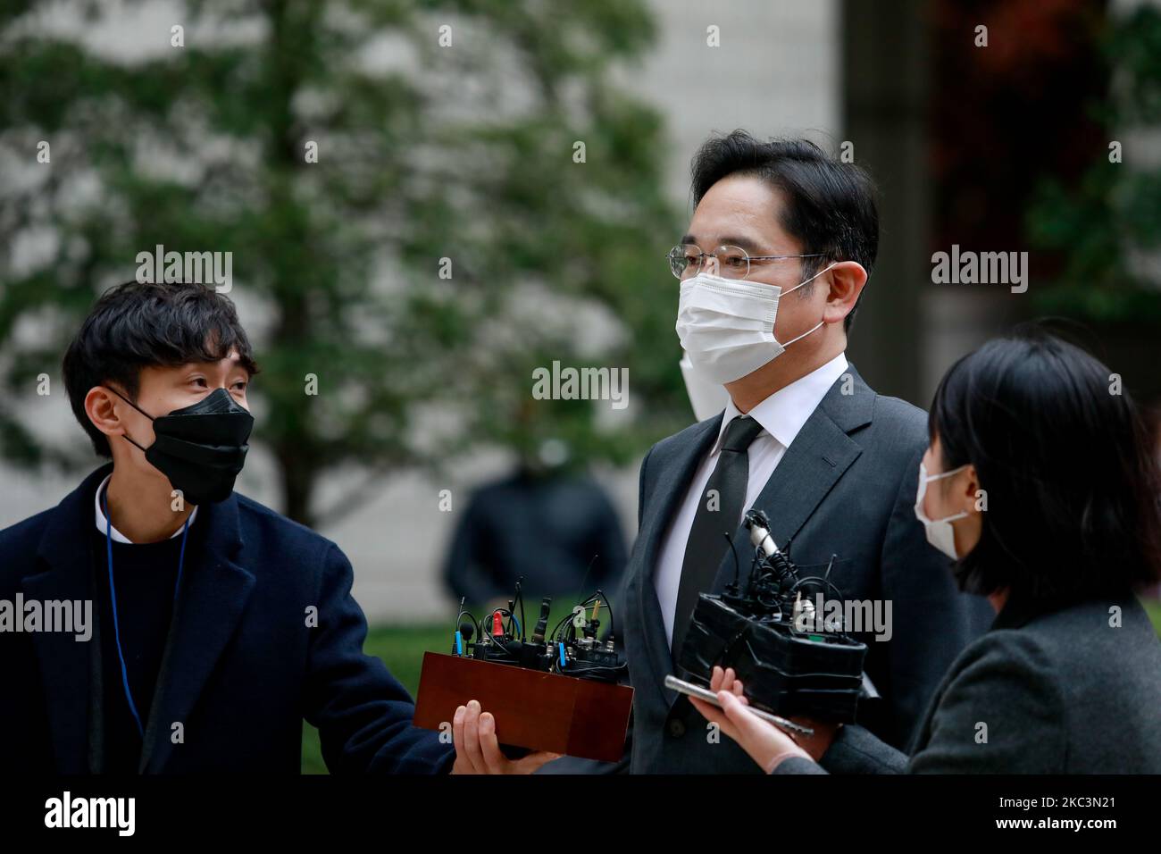 Samsung Electronics Vice Chairman Jay Y. Lee(Jae-yong Lee) arrives to ...