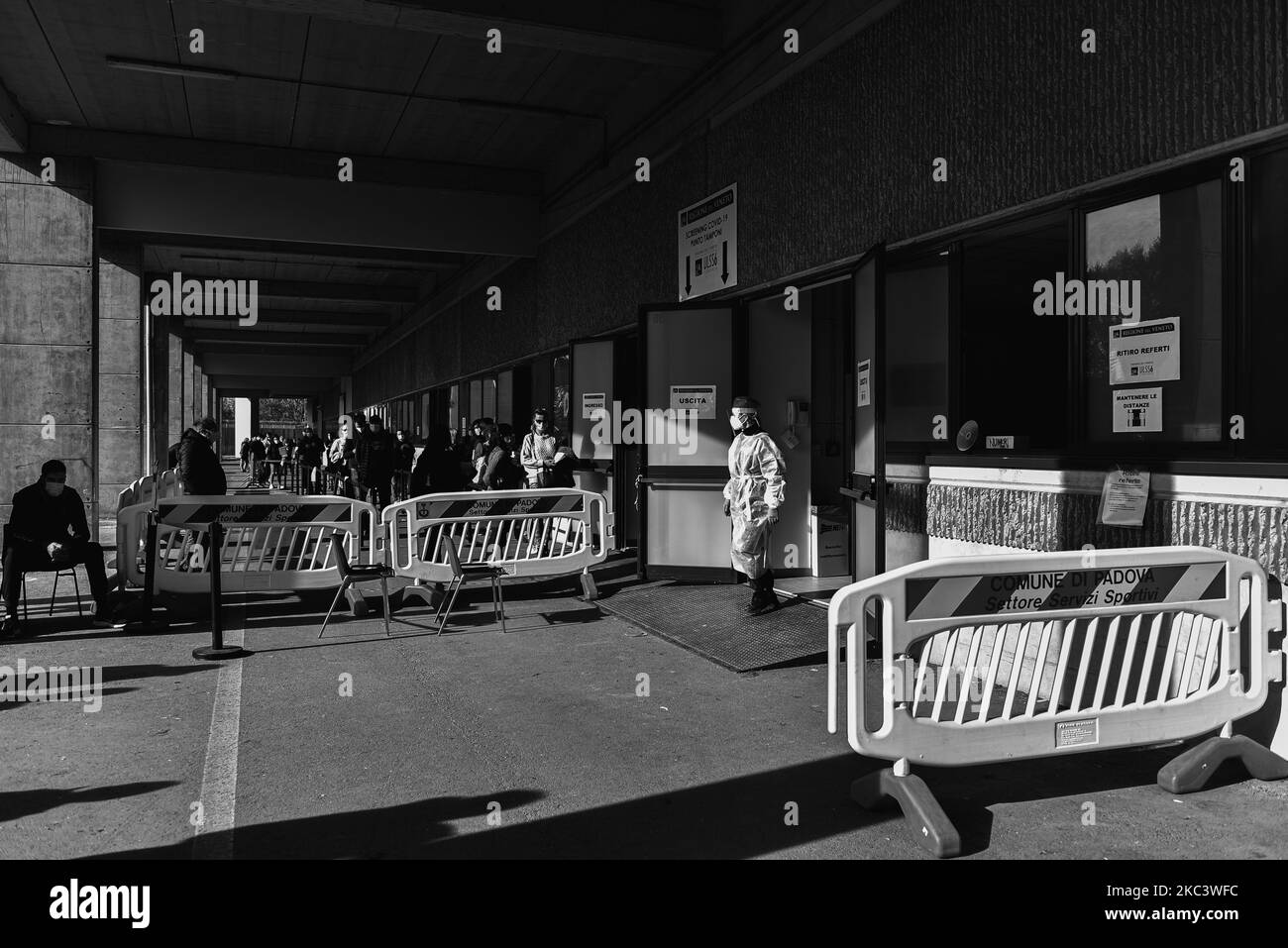 Grueling workload hi-res stock photography and images - Alamy