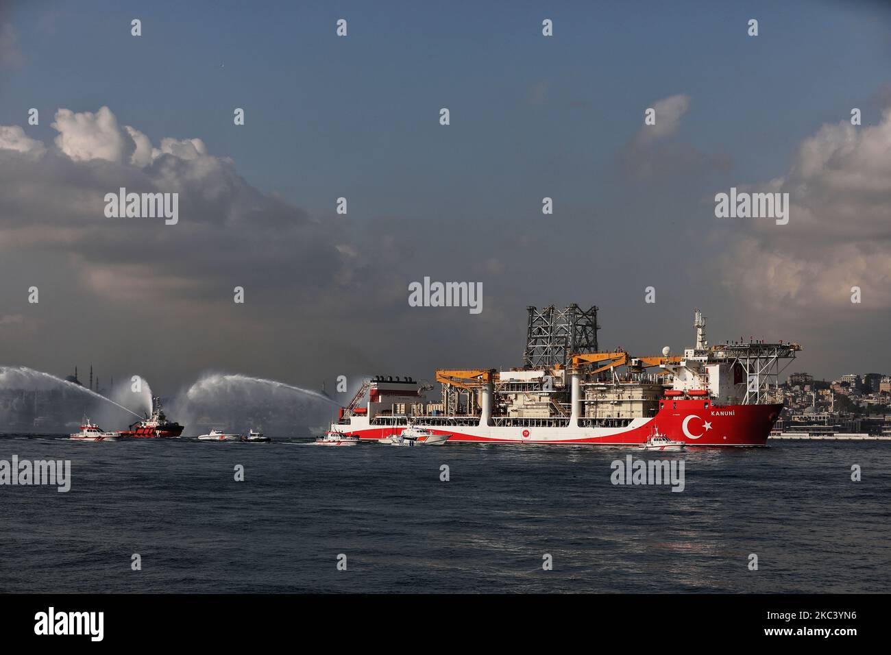 Turkey's third drill ship Kanuni, was moved from Istanbul to the Black ...
