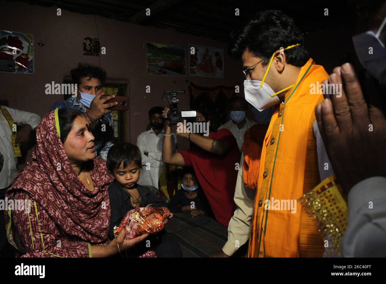 Bjp yuva morcha hi-res stock photography and images - Alamy