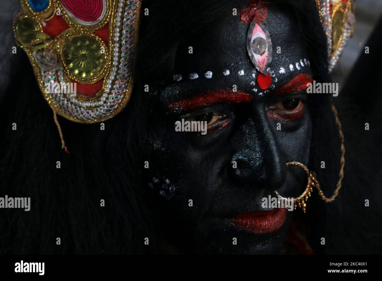 Krishna Bairagi a Bahurupi artist ready to make-up dressed as Hindu ...