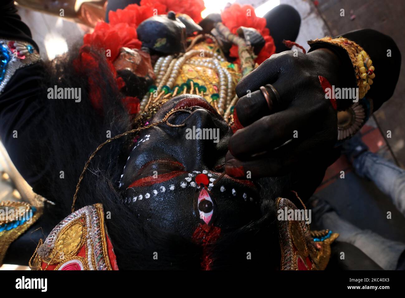 Bahurupi artist hi-res stock photography and images - Alamy