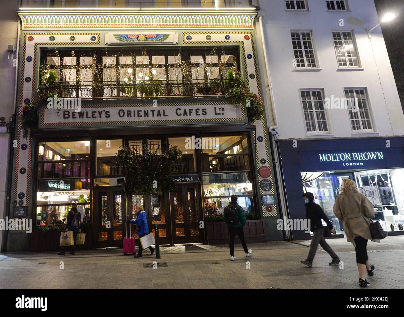 Bewleys café 2020 hi-res stock photography and images - Alamy