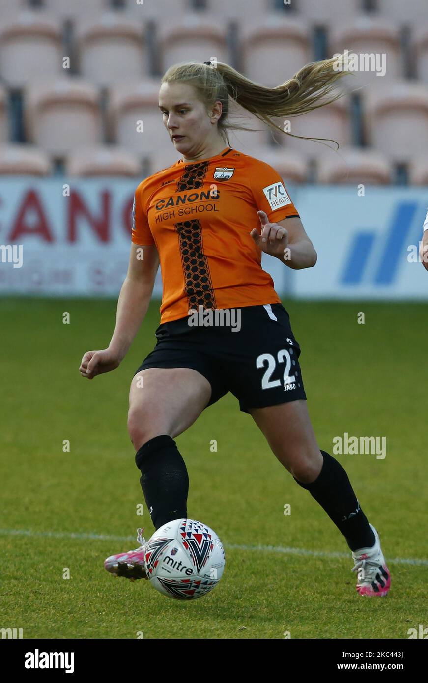 Amelia Hazard of London Bees during FA Women's Championship between ...