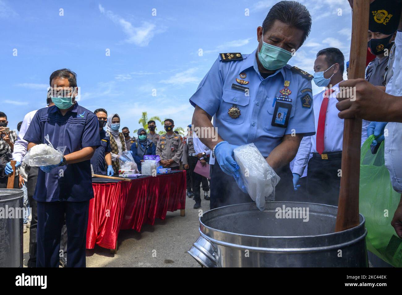 Shabu drug hi-res stock photography and images - Alamy