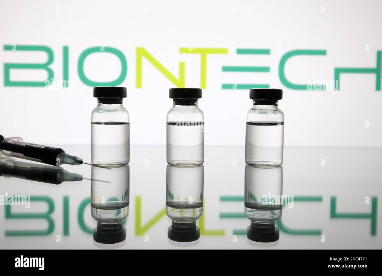 Biontech company logo hi-res stock photography and images - Alamy
