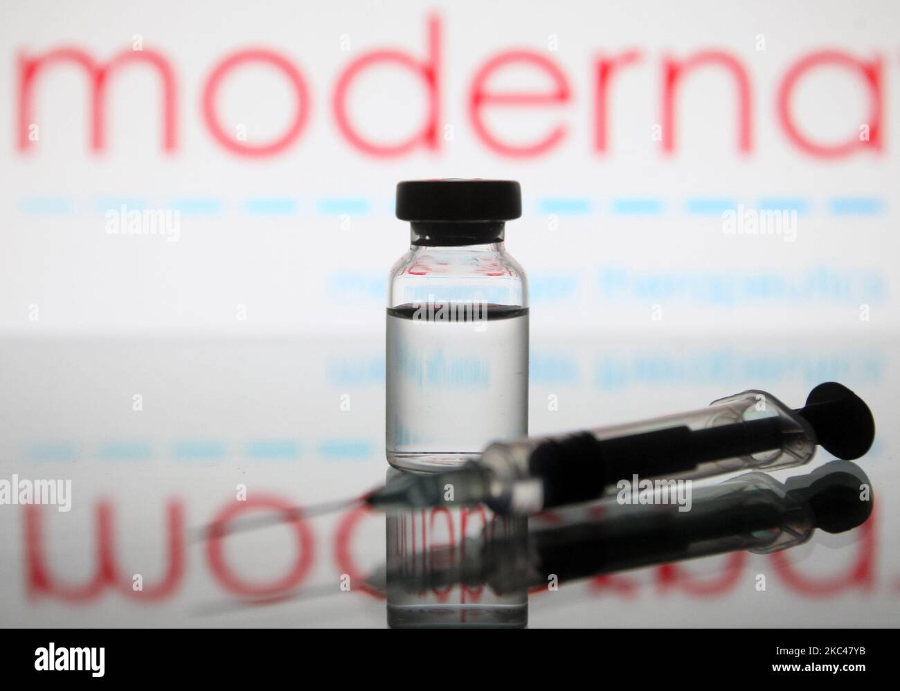 Moderna logo hi-res stock photography and images - Alamy