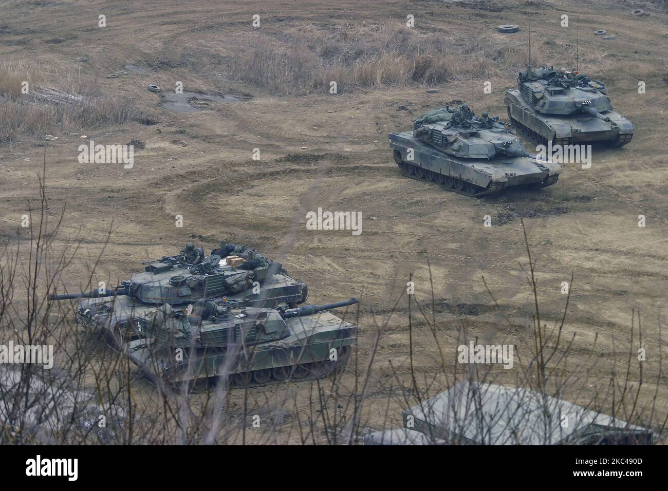 USFK(United States Forces in Korea) soldiers take part in an war game ...