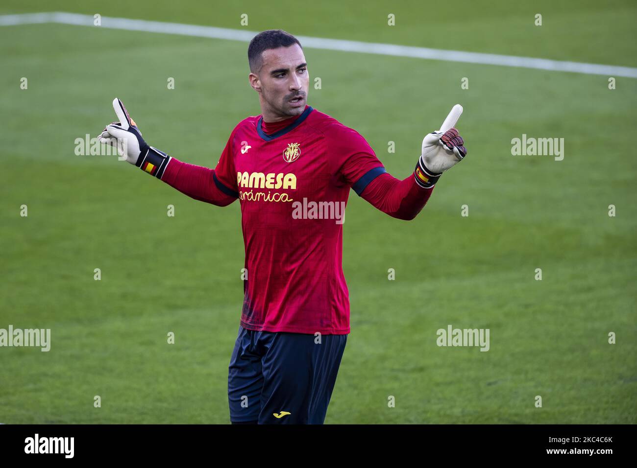 Villarreals sergio asenjo hi-res stock photography and images - Alamy
