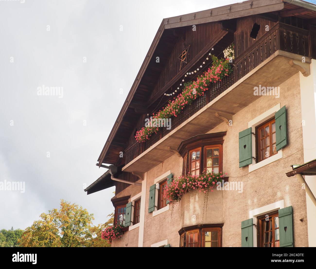 Bavarian house hi-res stock photography and images - Alamy