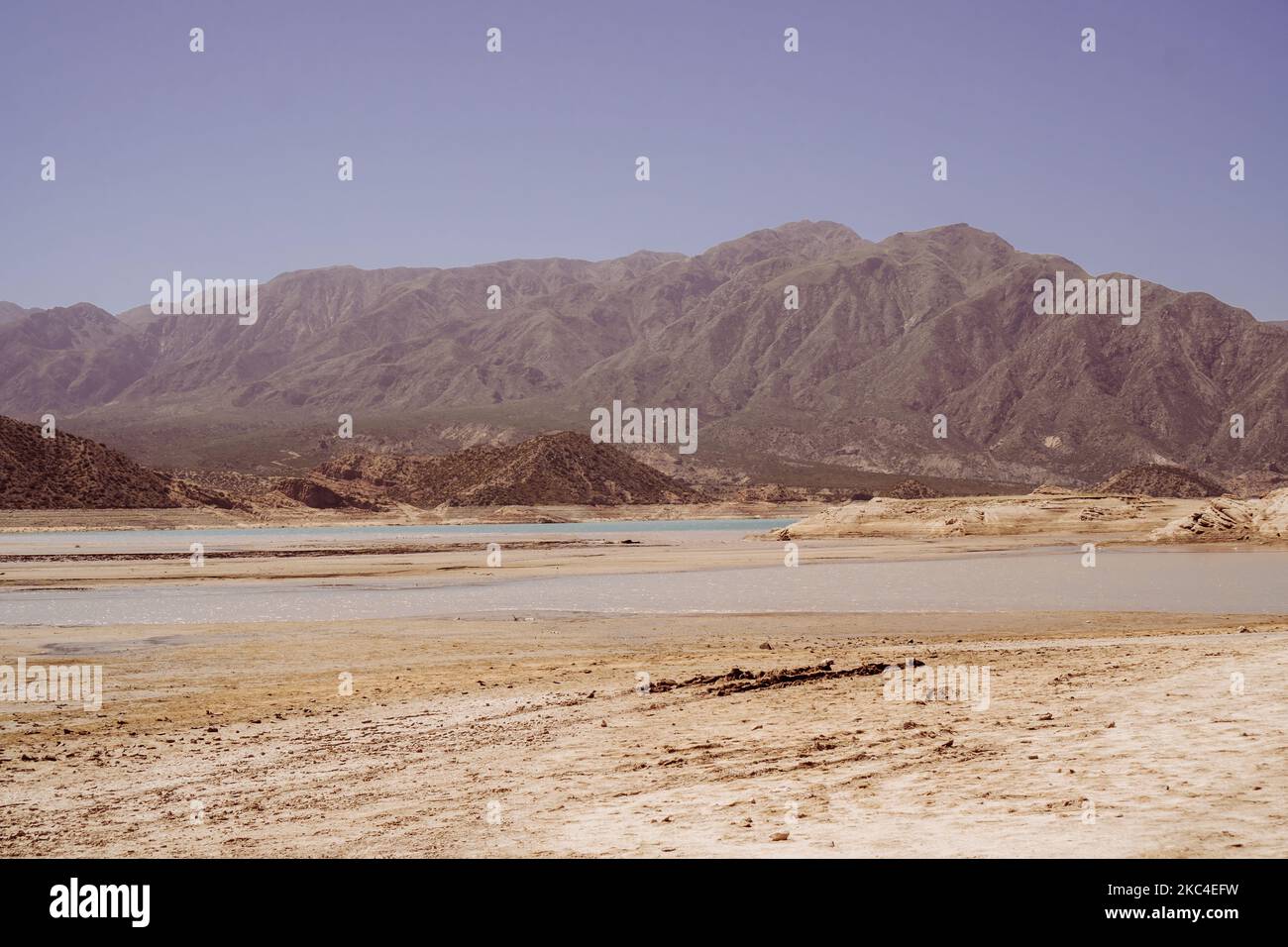 Potrerillos lake hi-res stock photography and images - Alamy