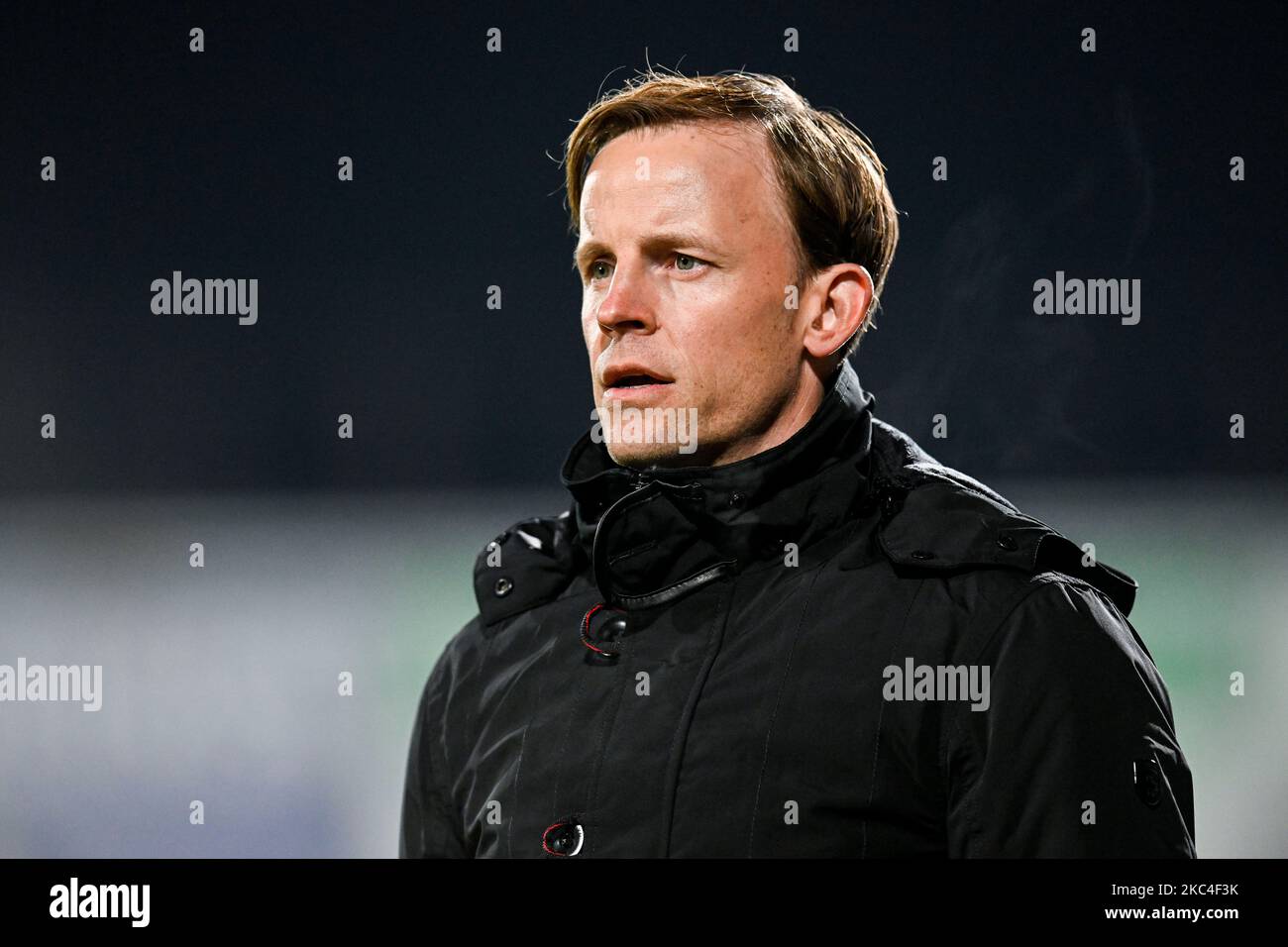 Rwdm's head coach Vincent Euvrard pictured during a soccer match ...