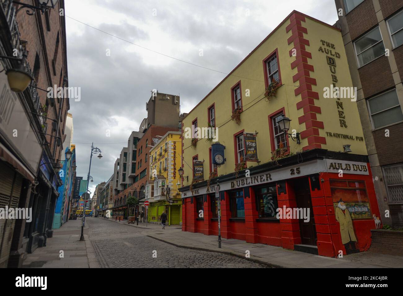 A view of an empty main street in Dublin's Temple Bar during level 5 ...