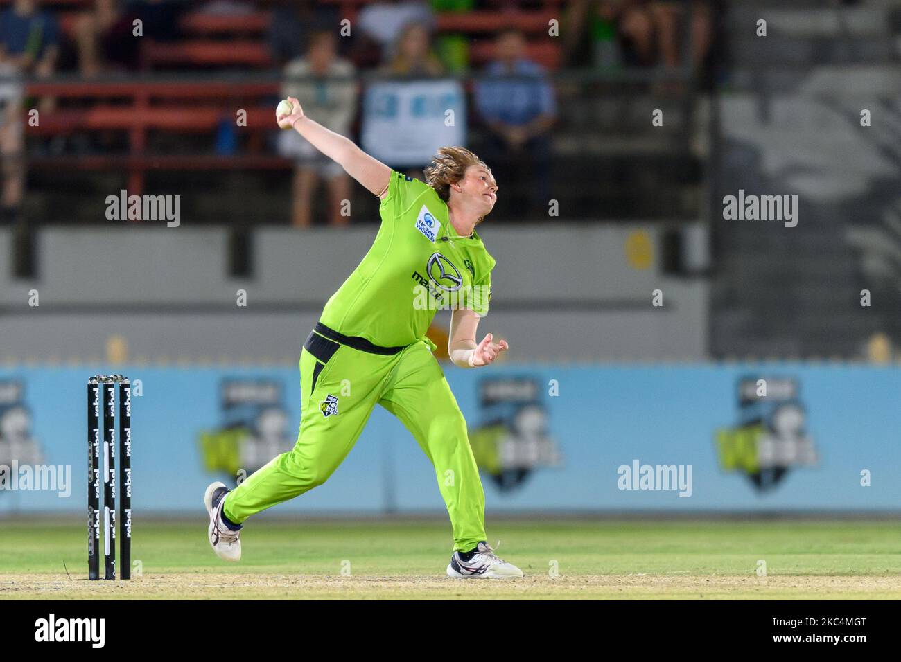 Sammy jo johnson of thunder hi-res stock photography and images - Alamy