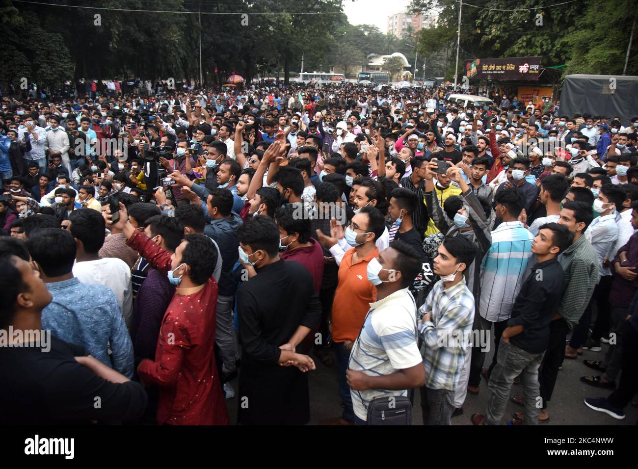 Bangladesh chhatra league student wing hi-res stock photography and ...