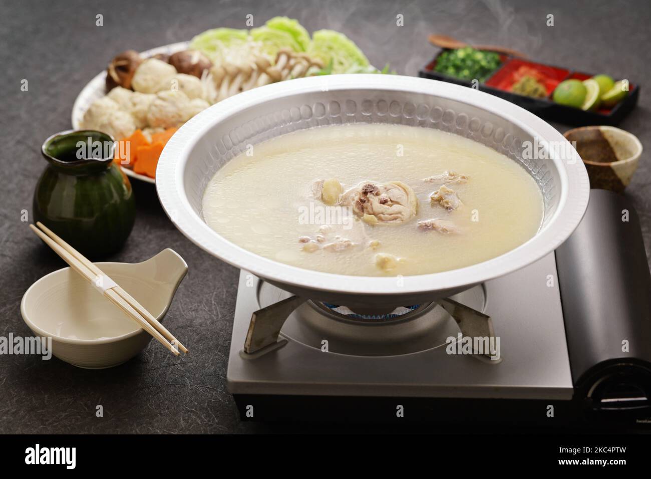 Mizutaki, Japanese Hakata style chicken hot pot Stock Photo - Alamy