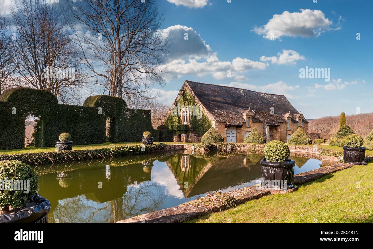 The gardens of the manor house of Eyrignac are located in Salignac ...
