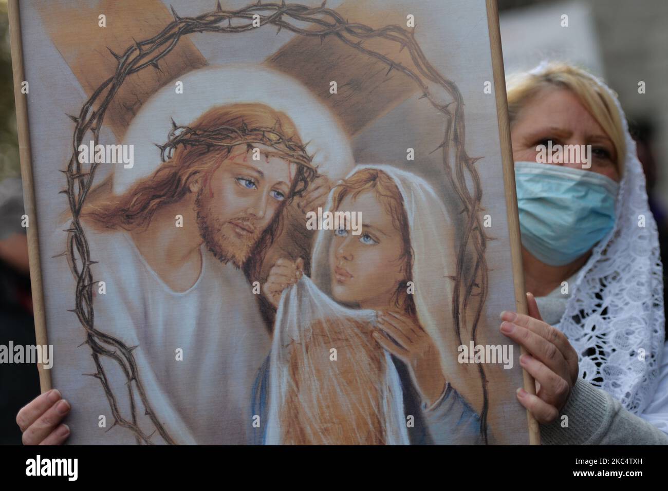 Statue jesus on oconnell street hi-res stock photography and images - Alamy