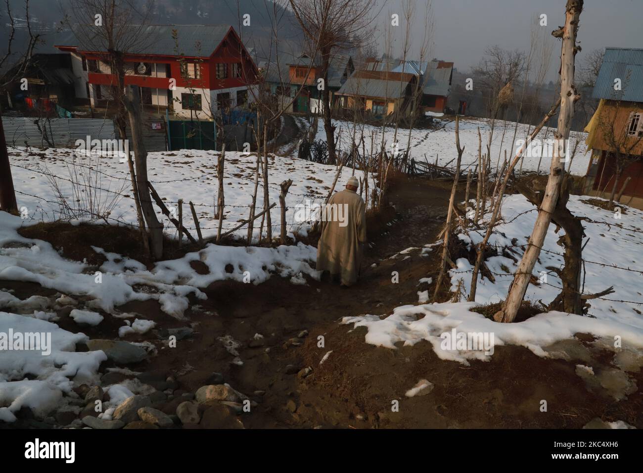 Outskirts of baramulla hi-res stock photography and images - Alamy