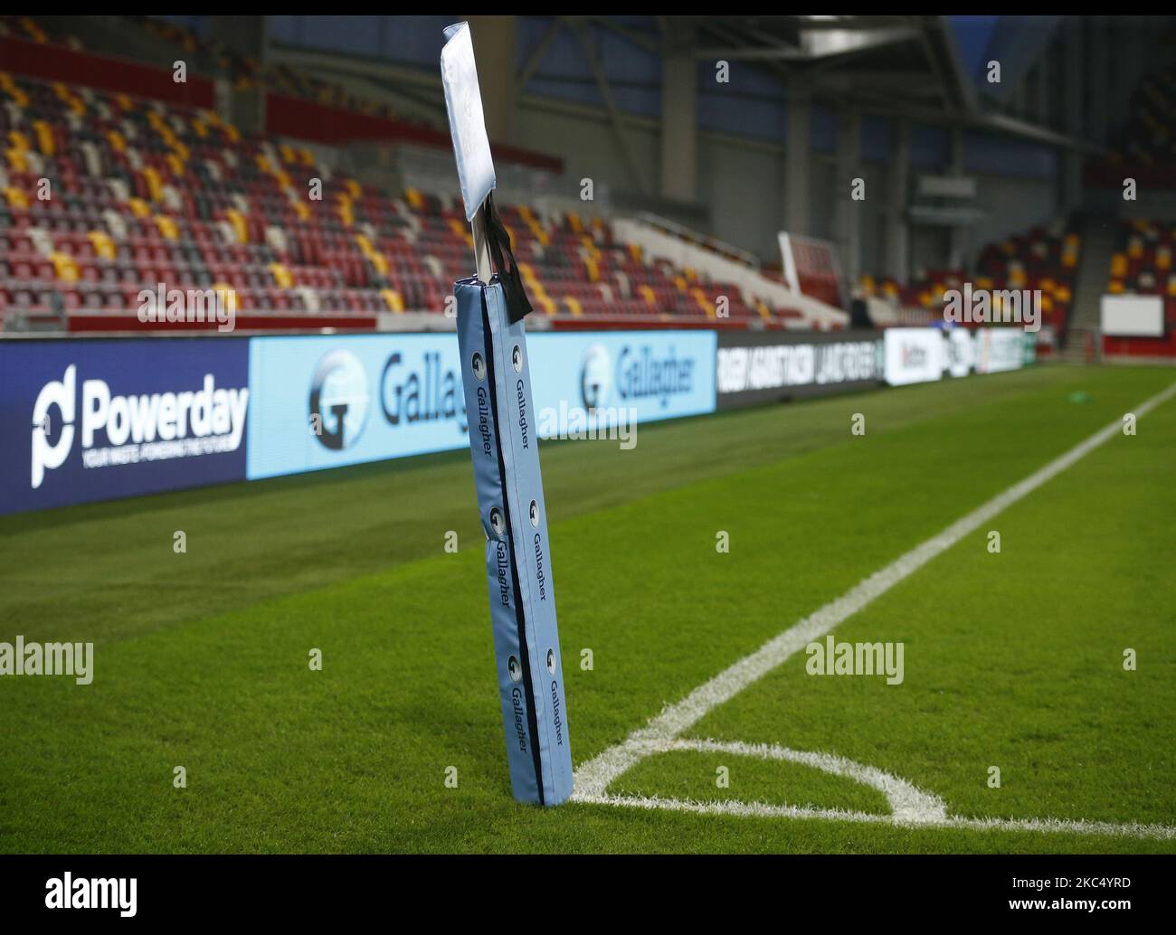 Leicester tigers rugby flag hi-res stock photography and images - Alamy
