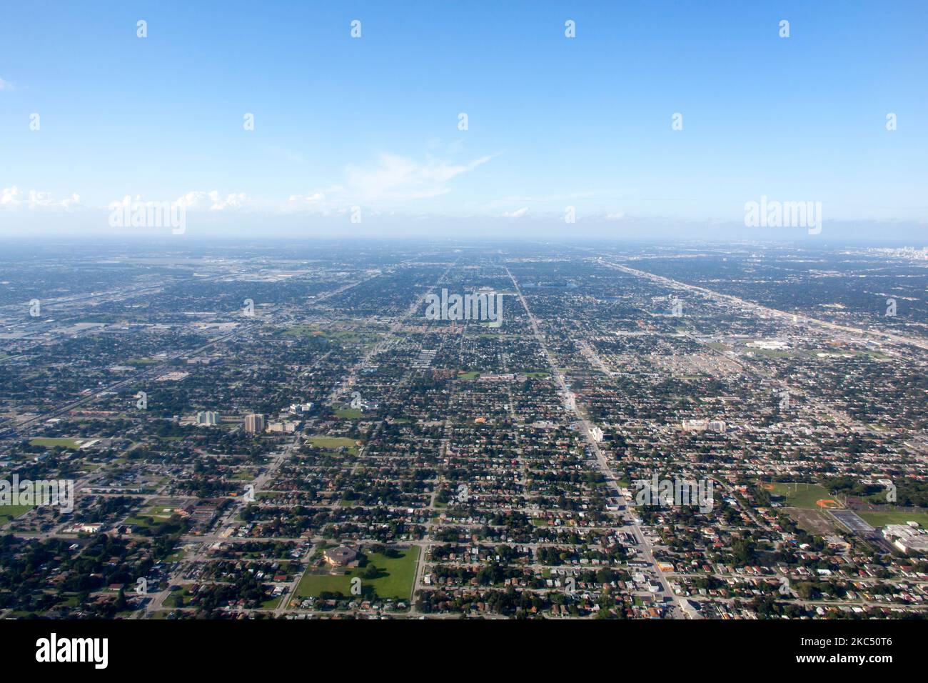 Miami street view aerial hi-res stock photography and images - Alamy