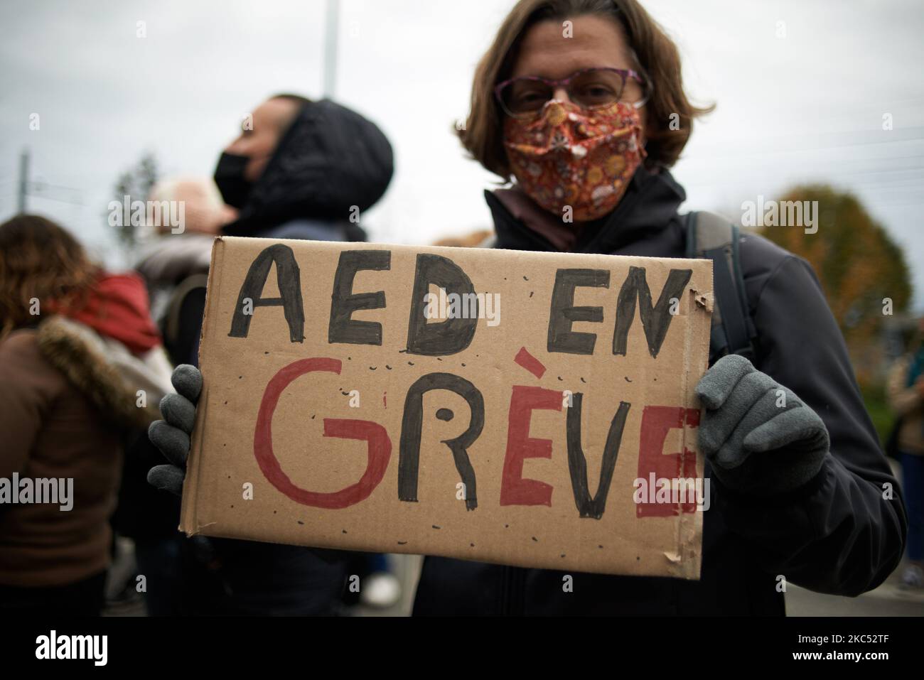 Aed monitor hi-res stock photography and images - Alamy