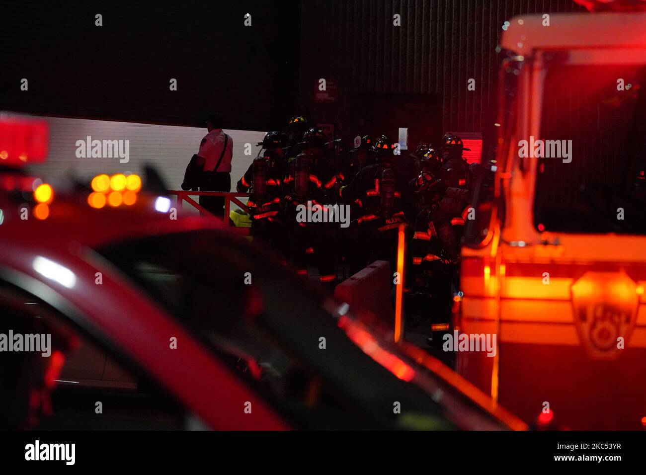 FDNY put out a small fire at a seventh floor in 150 Row Park, Lower ...