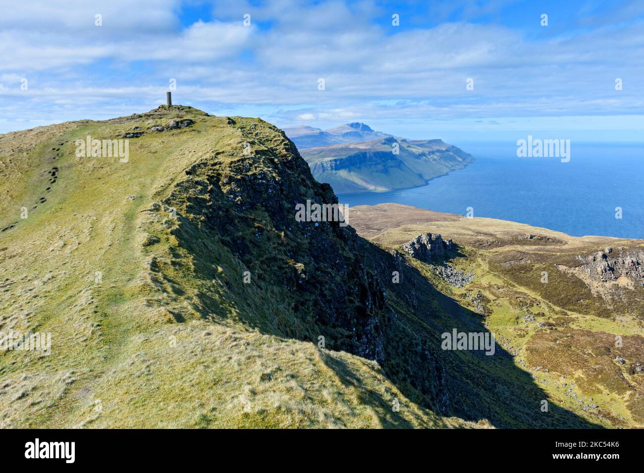 The summit ridge of Ben Tianavaig with The Storr and the Trotternish ...