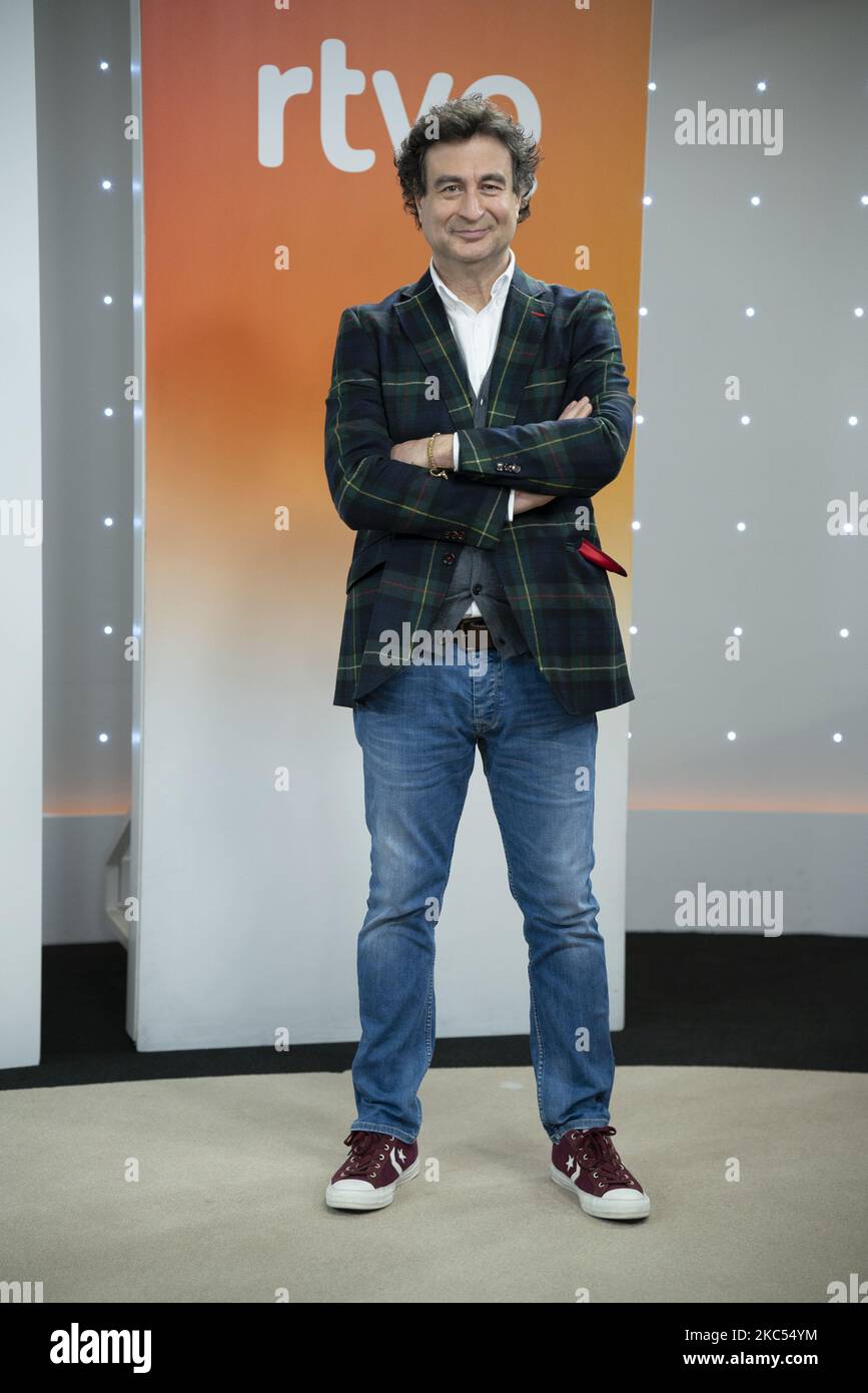 Chef Pepe Rodriguez attends 'MasterChef Abuelos' presentation at RTVE ...