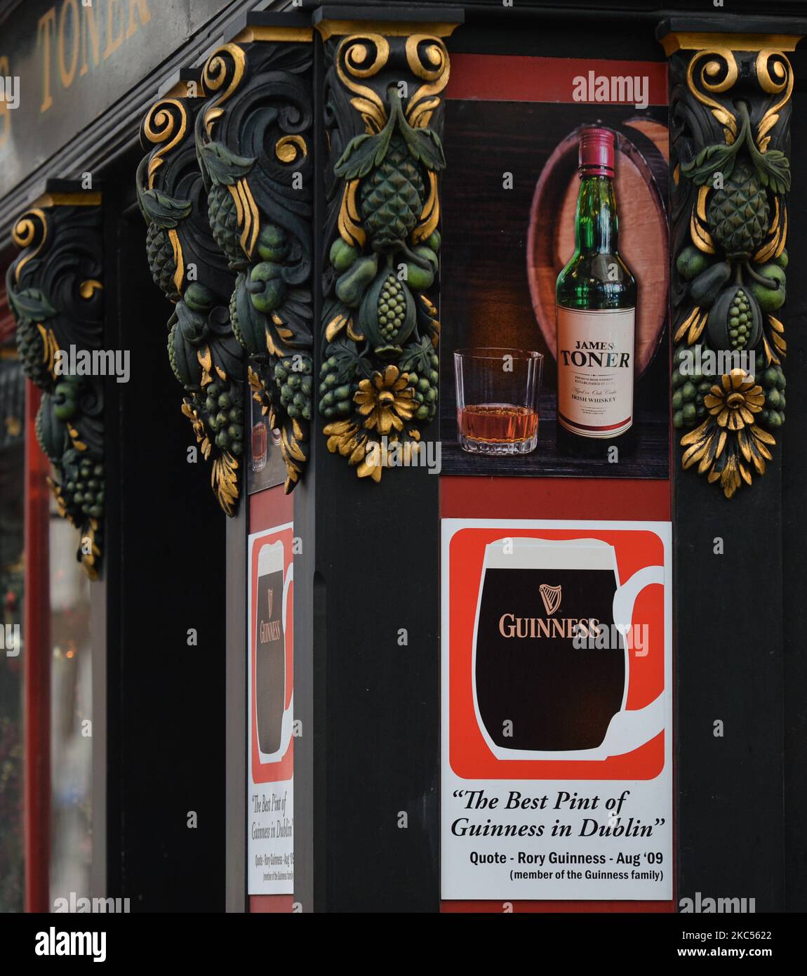 Toners pub hi-res stock photography and images - Alamy