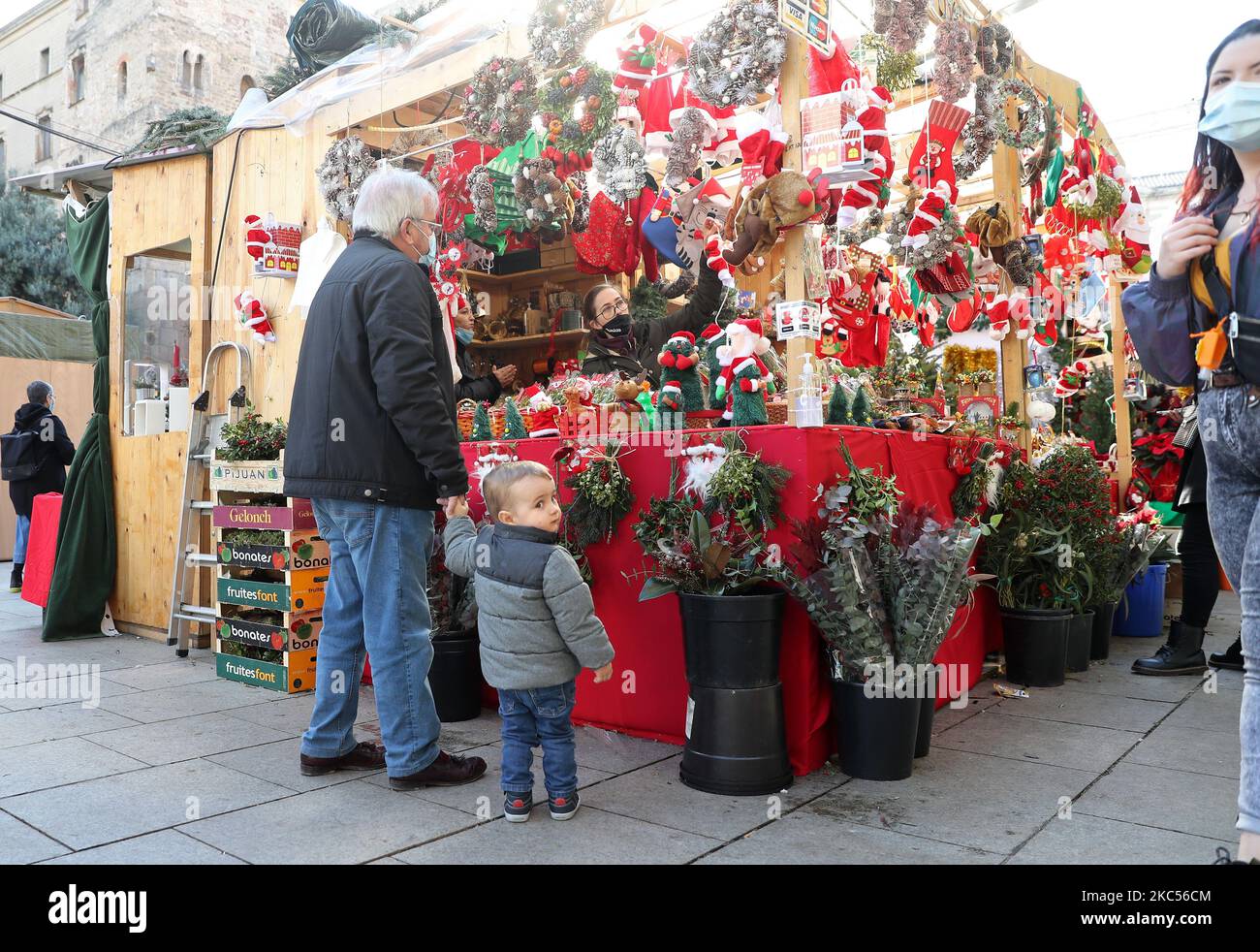 The Santa Llucia Fair, the oldest Christmas fair in Europe, takes all ...