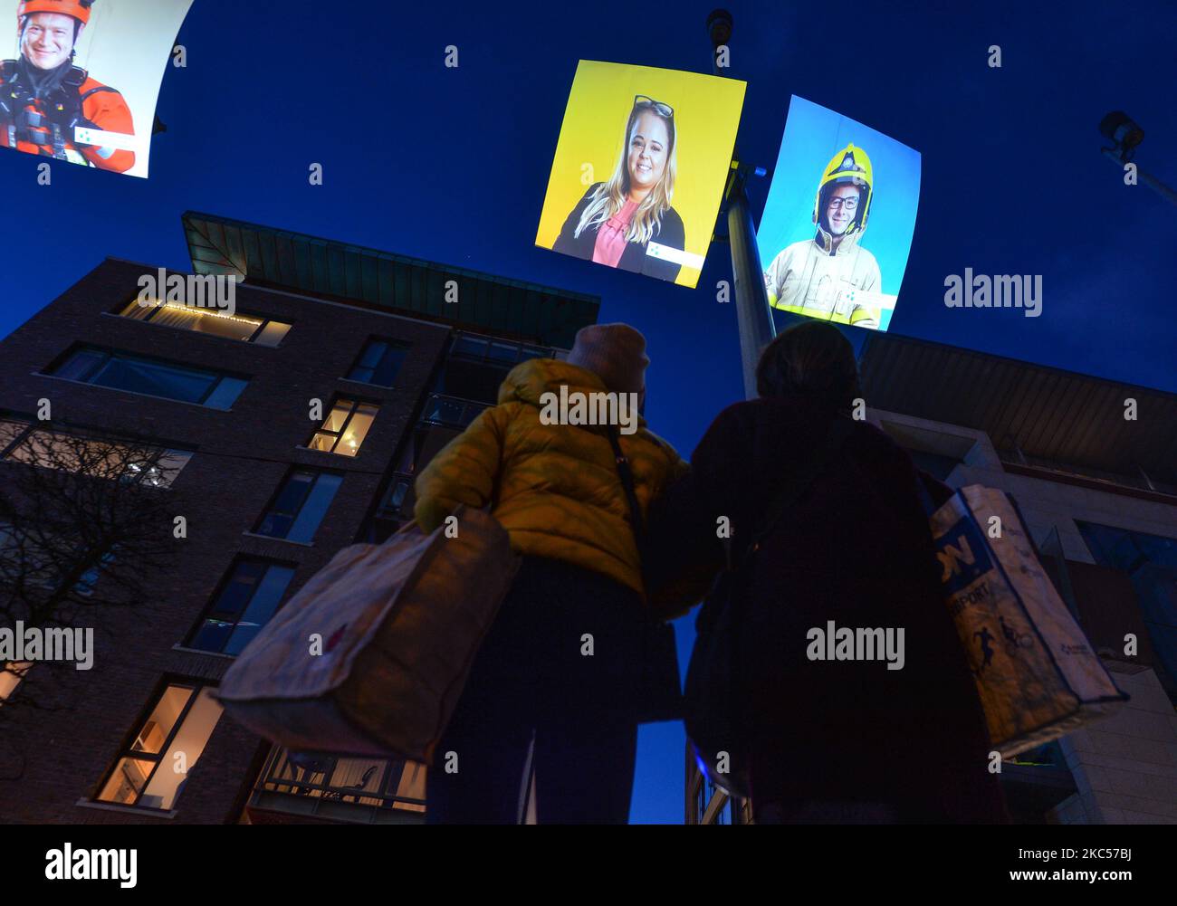 Thank you to all our frontline workers hi-res stock photography and ...